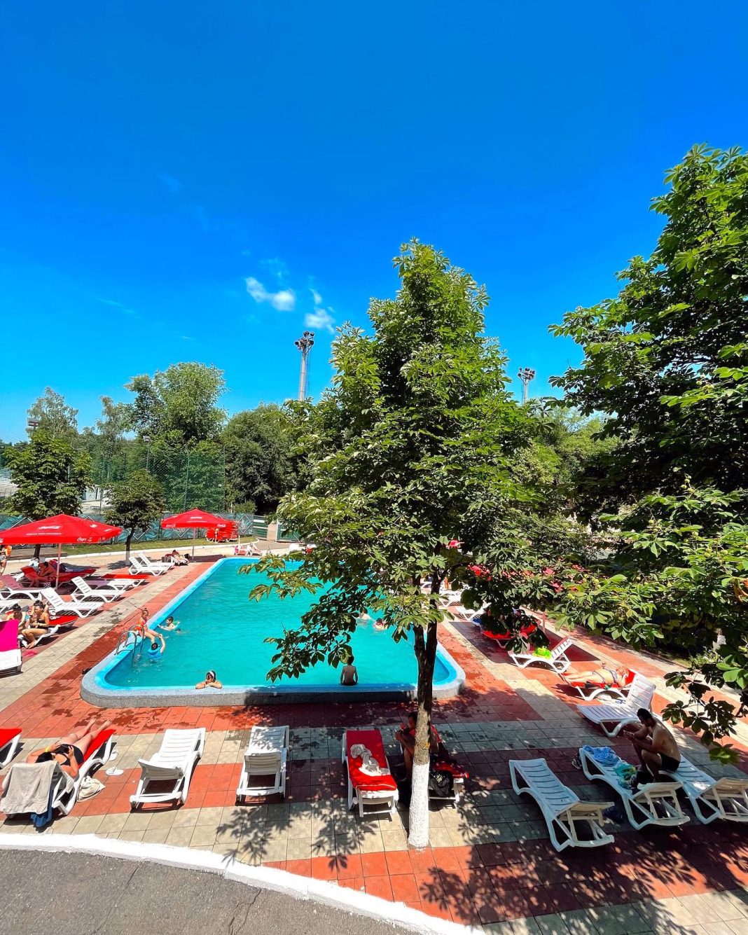 Бассейны Кишинева, куда можно сходить с ребенком